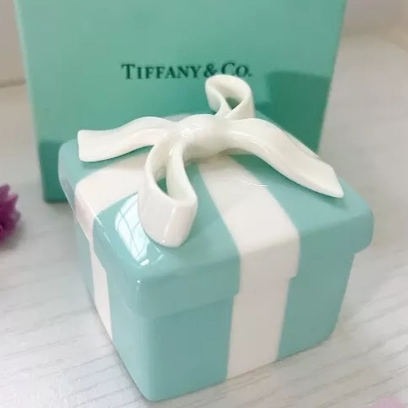 Tiffany & Co. | Jewelry | Tiffany Co Mini Blue Bow Trinket Gift Box ...